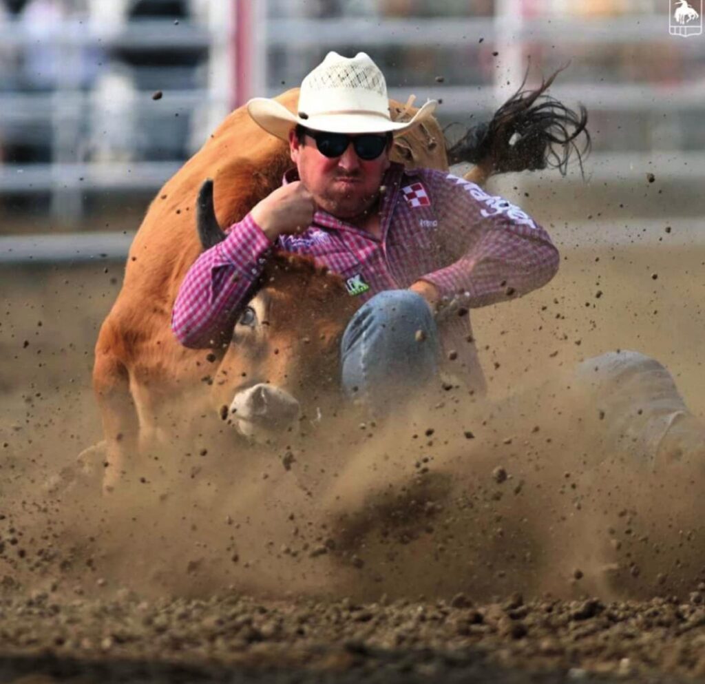 Steer wrestler Riley Duvall captures crucial ProRodeo Tour Finale win ...