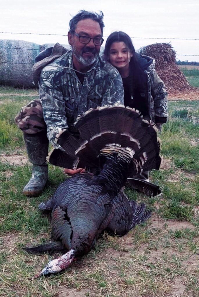 Todd Dabbs and his daughter Piper - Eufaula Indian Journal