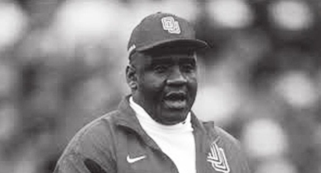Former OU coach John Blake dies at 59 - Eufaula Indian Journal
