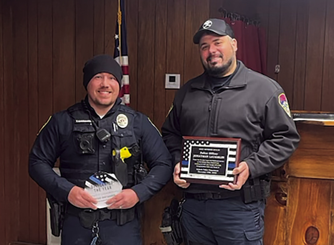 Two Eufaula police officers honored - Eufaula Indian Journal